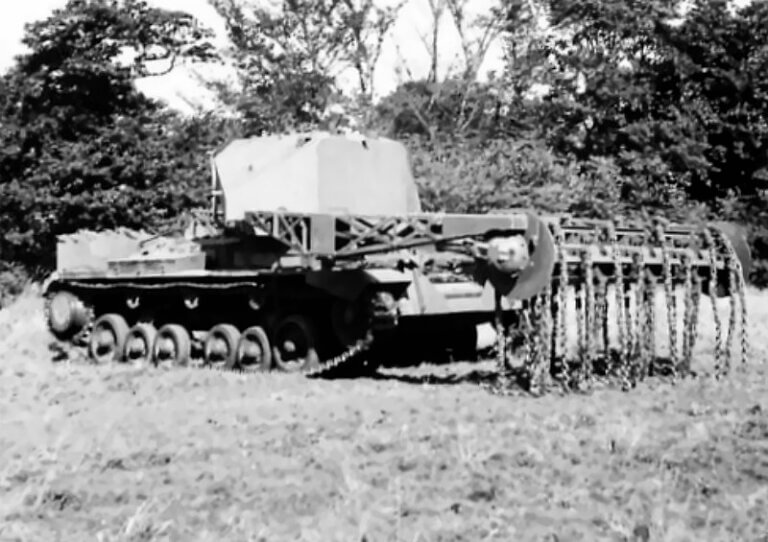 Crab Flailing Tanks - Special Forces in World War 2